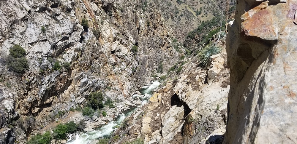 Kings Canyon – Gary and Elizabeth's Adventures